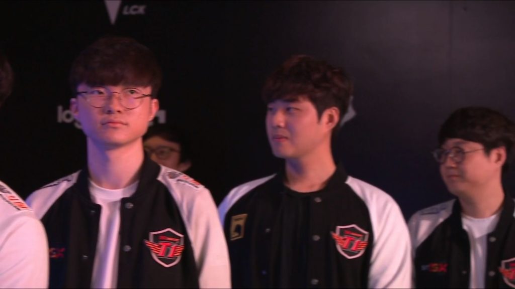 【LoL】BangがSKTのラインアップに登場した | LoL忍者